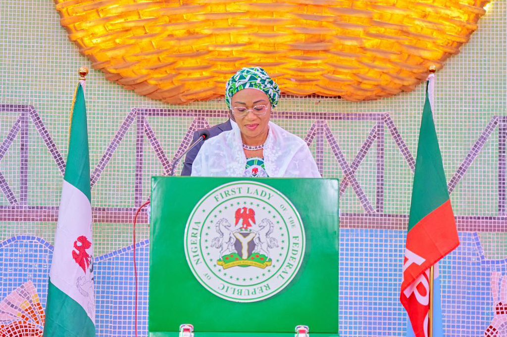 ‎Benue Governor Alia Lauds First Lady Remi Tinubu for N1 Billion ...